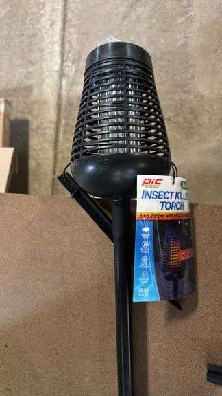 PIC 69 in. Outdoor Solar Powered Insect Killer Torch with LED Flame ...