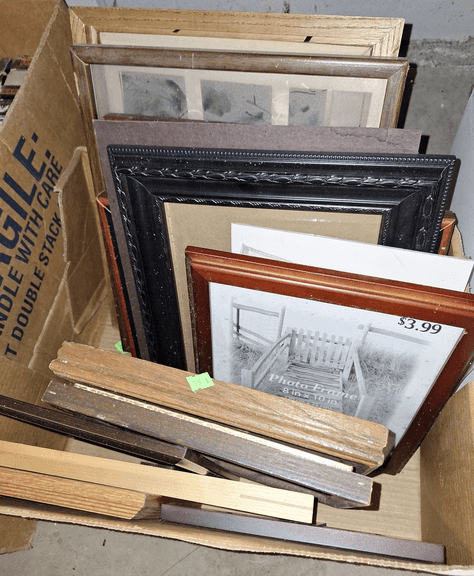 Picture frame assortment - Metzger Property Services, LLC