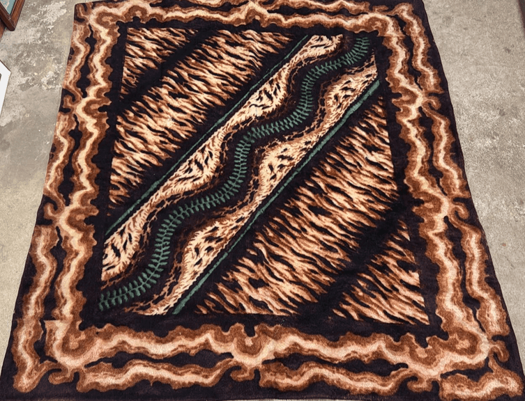 Buggy lap robe 52”x60” - Metzger Property Services, LLC