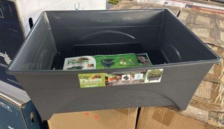 CITY PICKERS 20 in. x 24 in. Charcoal Resin Indoor/Outdoor City Picker ...