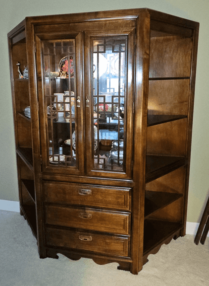 3 PC Wall Storage Units, Deep Center piece has finished sides mirrored ...