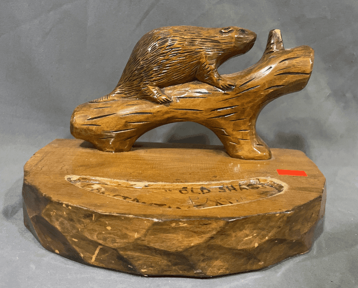 Wood carved beaver figurine 9”x7” - Metzger Property Services, LLC