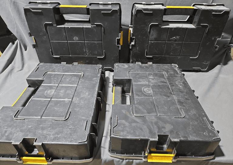 4 Stanley Storage Containers with Screw and Nail Assortment - Metzger ...