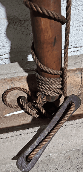 Well Rope Crank 32" & Metal Fire Log Grabber 51" - Metzger Property ...