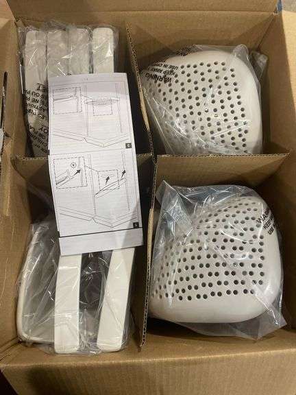 Store + 12 Piece Accessories Kit - Metzger Property Services, LLC