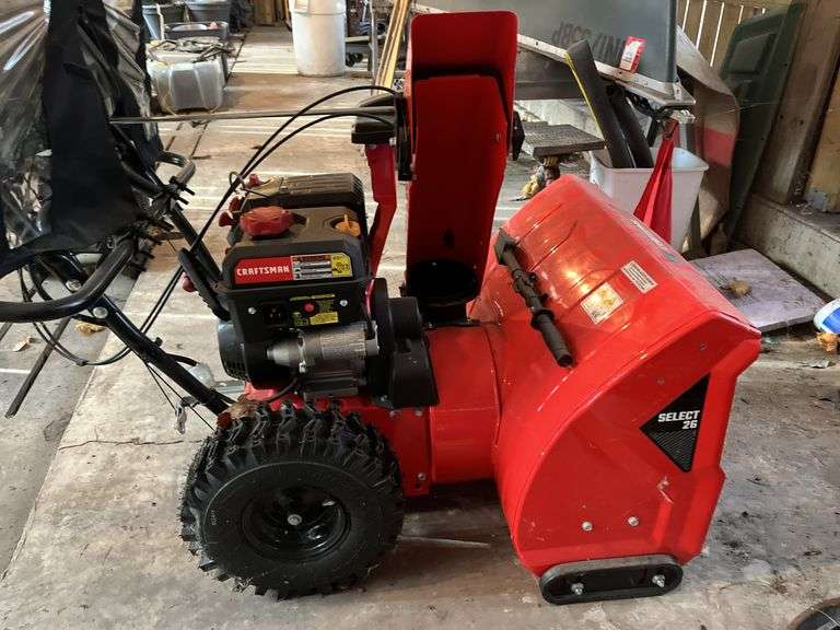 12.26.24 -- The Lisa Azbell Online Only Auction! -- Coleman 17’ Canoe ...