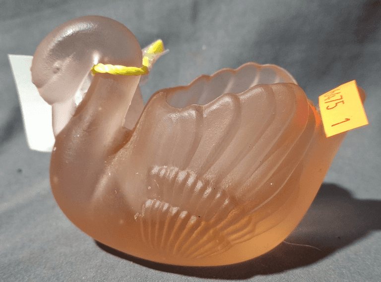Pink frosted swan toothpick holder 3" tall - Metzger Property Services, LLC