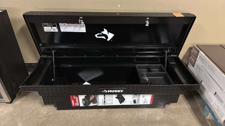 Husky 61.86 in. Matte Black Aluminum Low Profile Mid-Size Crossbed ...