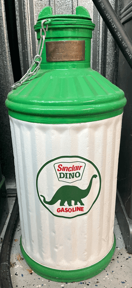 Sinclair Dino Gasoline 5 Gallon Fuel Can By The Davis Welding and Mfg ...