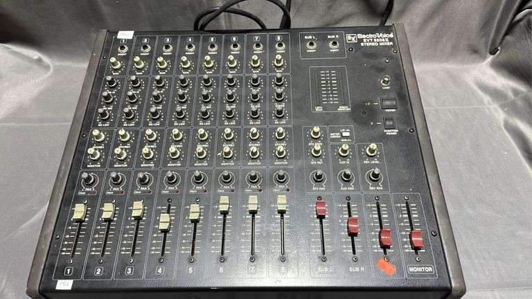 Electro Voice stereo mixer EVT 5208II - Metzger Property Services, LLC