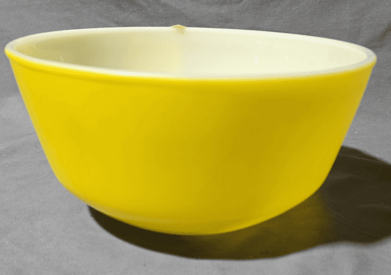 1950s Anchor Hocking Yellow Mixing Bowl 8.5" - Metzger Property ...