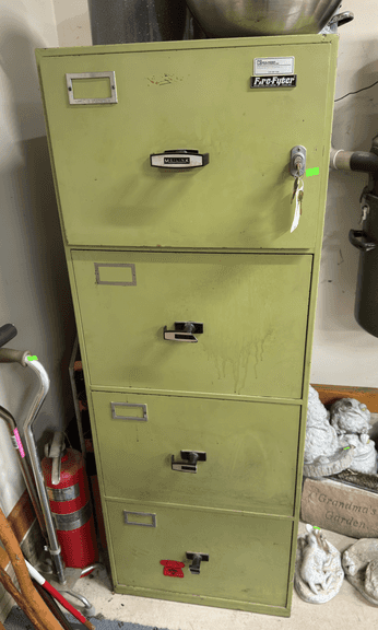 Fire-Fyter Meilink file cabinet 20x30 1/2x56 with key - Metzger ...