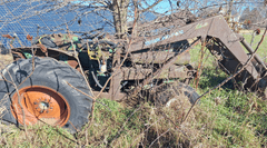 Oliver 1265 Gas Utility Tractor with loader (a chainsaw will be needed ...