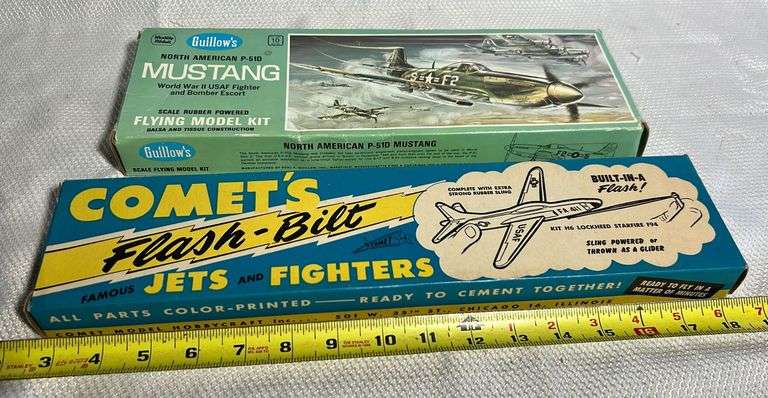 Guillow’s North American P-150 Mustang flying model kit in box & Comets ...