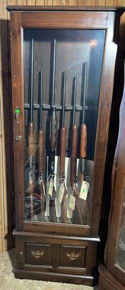 Glass Front Locking Gun Cabinet with 6 Gun Capacity with Lower Locking ...
