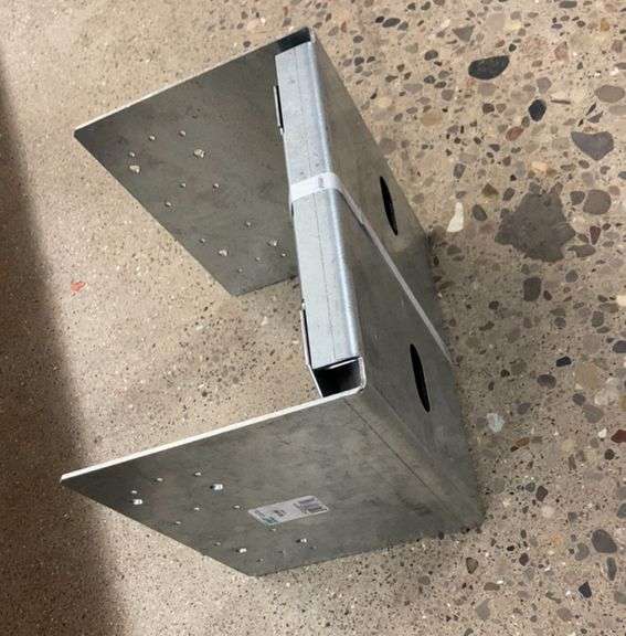 Simpson Strong-Tie ABU ZMAX Galvanized Adjustable Post Base for 10x10 ...