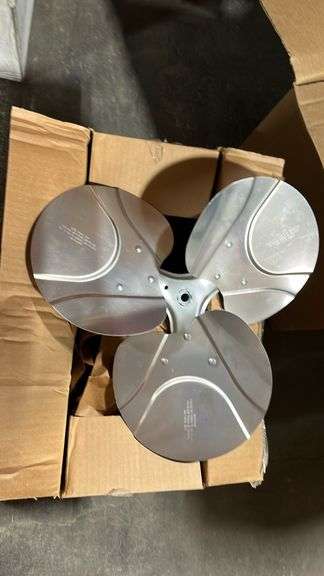 Metal Fan Blade 16.5” - Metzger Property Services, LLC