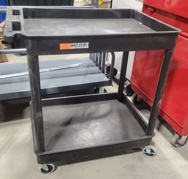 Poly cart on wheels 37" x 36" - Metzger Property Services, LLC