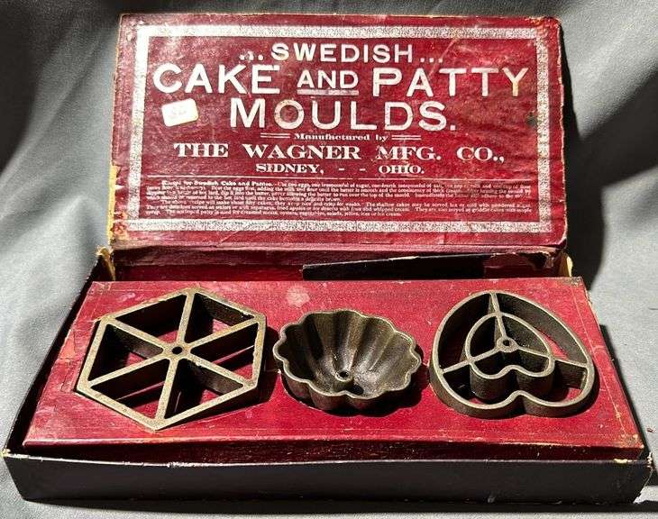 The Wagner MFG Swedish Cake and Patty Moulds - Metzger Property ...