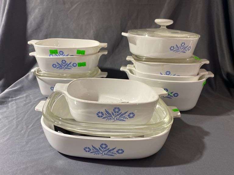 Corningware assorted casserole Dishes, some with lids (see photos for ...
