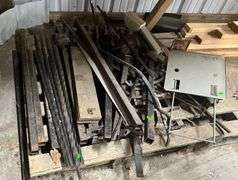 Jack Plate, Metal fence Spendels, Scrap Metal - Metzger Property ...