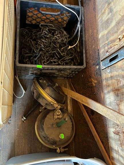 2 Truck air brake Chambers and tire chains - Metzger Property Services, LLC