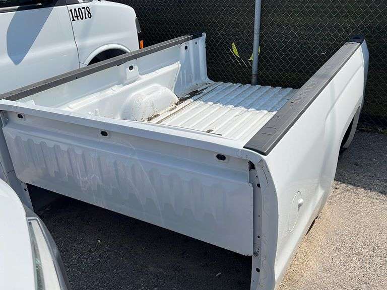 Chevy Silverado 8 Foot Bed, Fits 2014 and Newer - Metzger Property ...