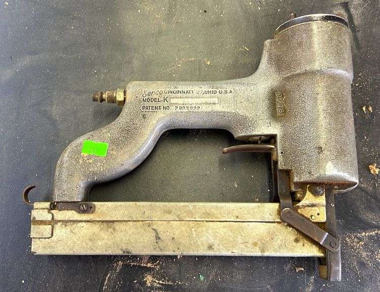 Senco Pneumatic Stapler Model #79500386 - Metzger Property Services, LLC