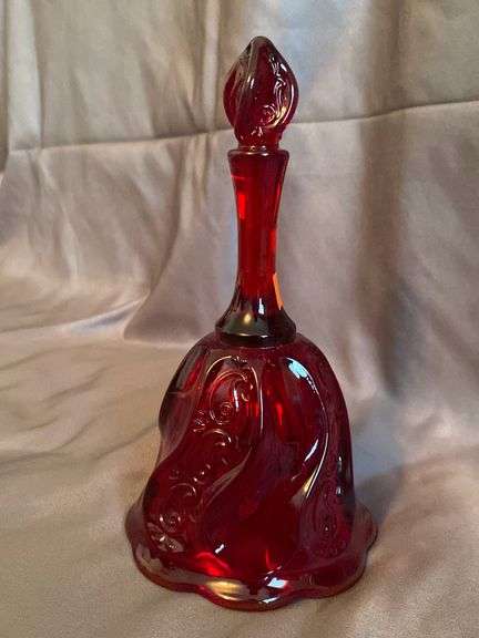 Fenton ruby red Glass Bell 7” - Metzger Property Services, LLC