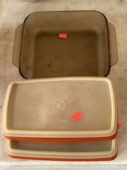 Glass Baking Dish 8x8” & 2-Tupperware containers - Metzger Property ...