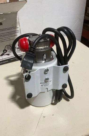Little Giant Utility Pump Pony Pump Series - Metzger Property Services, LLC