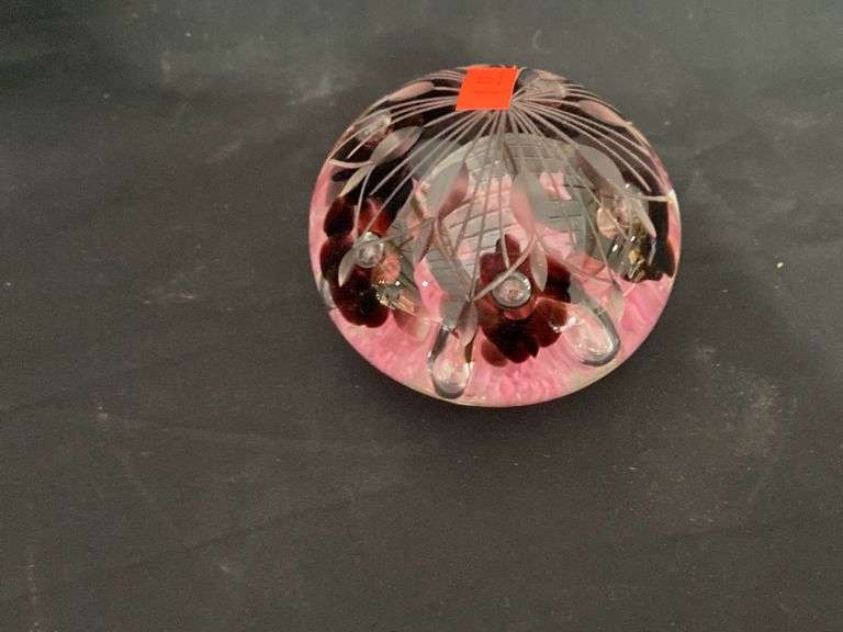 Joe Rice 1991 floral paperweight with controlled bubbles - Metzger ...