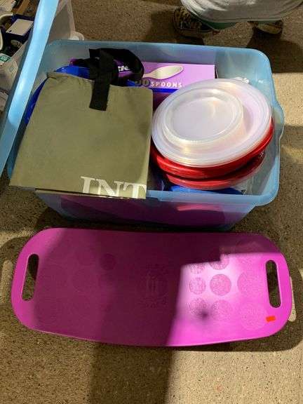Plastic tote, Simply fit Board, Paper plates & Cutlery Assortment ...