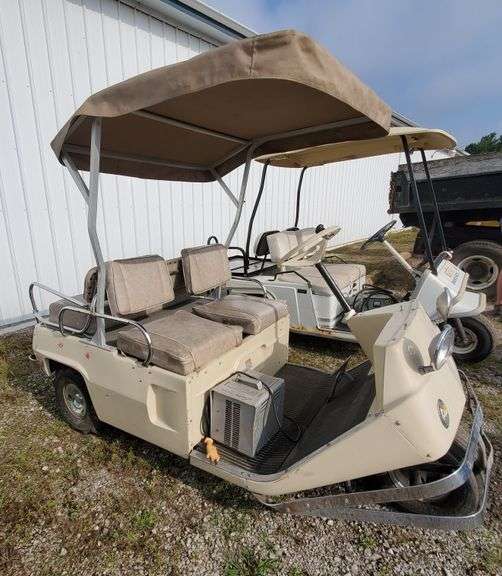 1966 Cushman 3-Wheel Electric Golf Cart with factory option rear seat ...