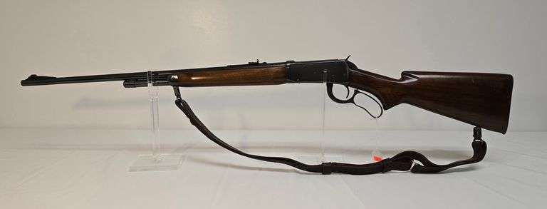 Winchester Model 64 .32 Win. Spl Lever Action Rifle with leather sling ...