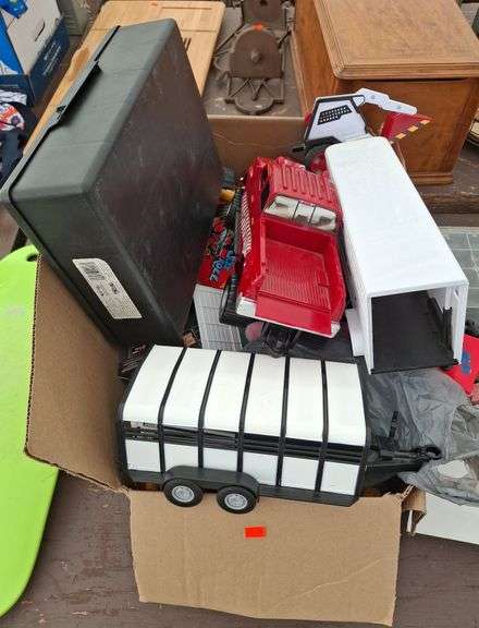 Hot Wheels Grave Digger Monster Jam Case, Britain’s ERTL Big Farm ...