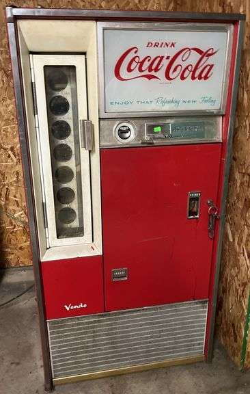 Vendo Drink Coca-Cola bottle machine 27 1/2x 53 1/2x 22 - Metzger ...