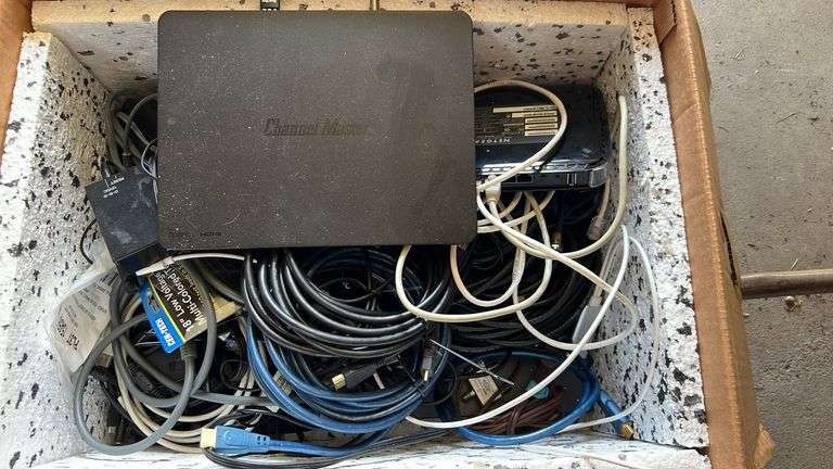 Electric Cords • Netgear Wireless Dual Band Router • On-Q 4-Port 10/100 ...