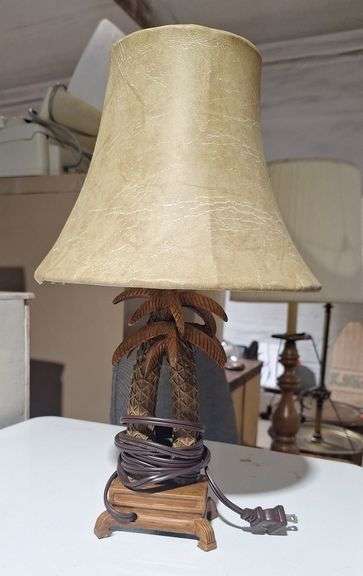 Resin Palm tree decor lamp 15" - Metzger Property Services, LLC