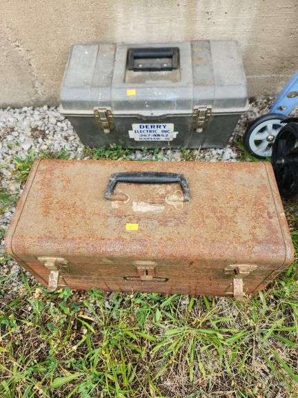 Metal Craftsman tool box 18" x 9" and plastic stack on tool box ...