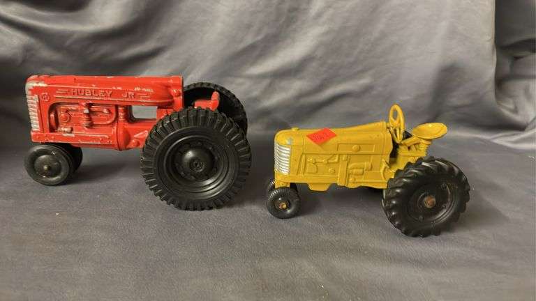 Kiddie Toy Hubley Jr. red tractor model, yellow metal tractor model ...