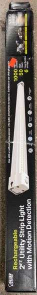 Rechargeable 2Ft Utility Strip Light with Motion Detection - Metzger ...