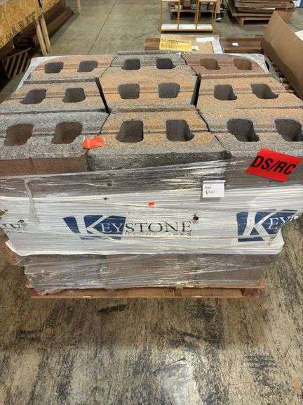 1 pallet of approx. 45 pieces Pavestone Regal Stone Pro Rock Face 8 in ...