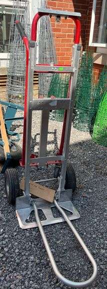 Milwaukee convertible hand truck - missing 1 Caster - Metzger Property ...
