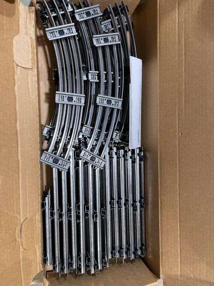 Lionel Trains O-Gauge Track Pack - Metzger Property Services, LLC