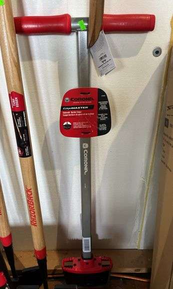 Corona Edge Master Sidewalk & Border Edger - Metzger Property Services, LLC