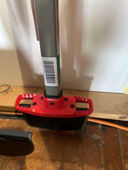 Corona Edge Master Sidewalk & Border Edger - Metzger Property Services, LLC