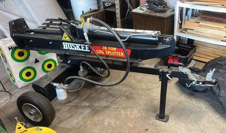 Huskee 28 ton Log Splitter, 7 hp, horizontal/ Vertical, 26” stroke with ...
