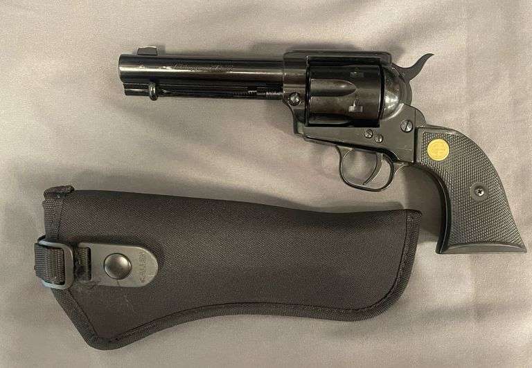 CF Chiappa Model 1873-22 .22LR 6-Shot Revolver with holster - Metzger ...
