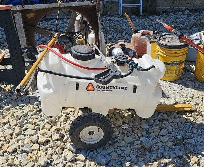 Country Line Tractor Supply Sprayer - Metzger Property Services, LLC